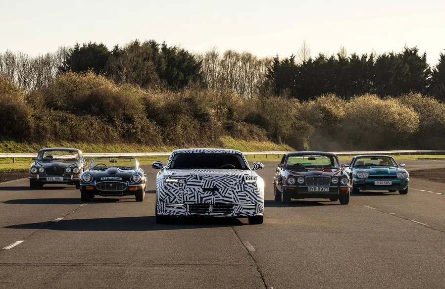 Jaguar-herstart begint met het afkijken bij oude modellen