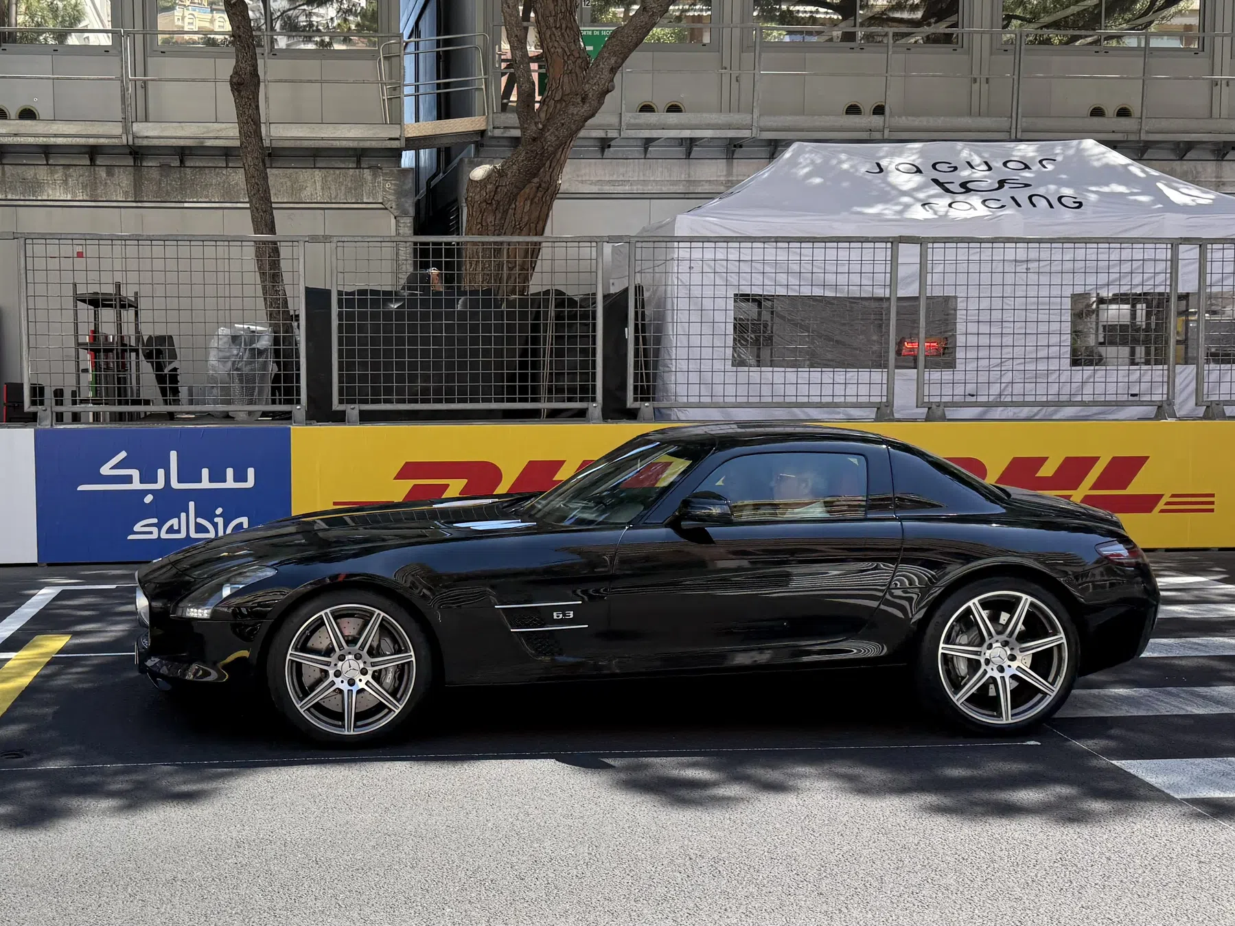 Mercedes-Benz SLS AMG