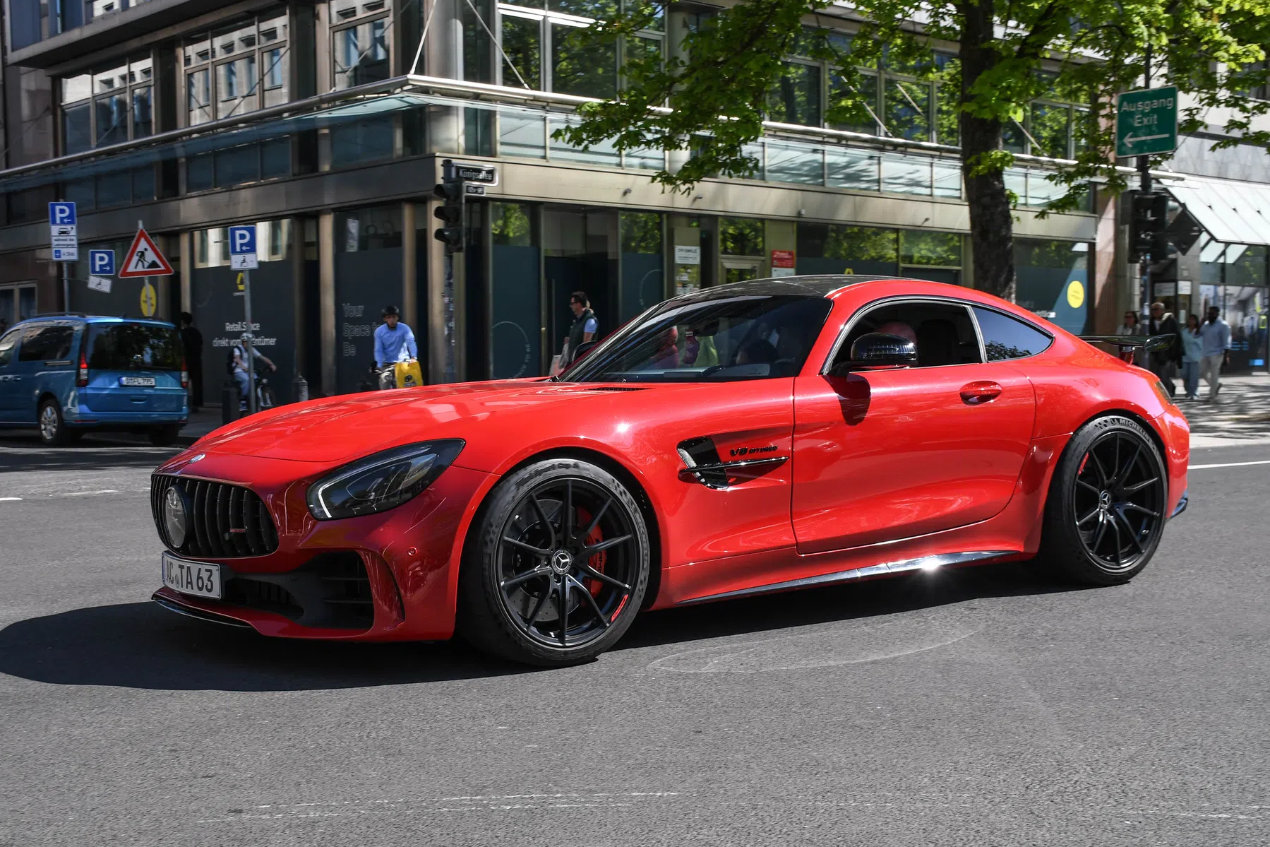 Mercedes-AMG GTR
