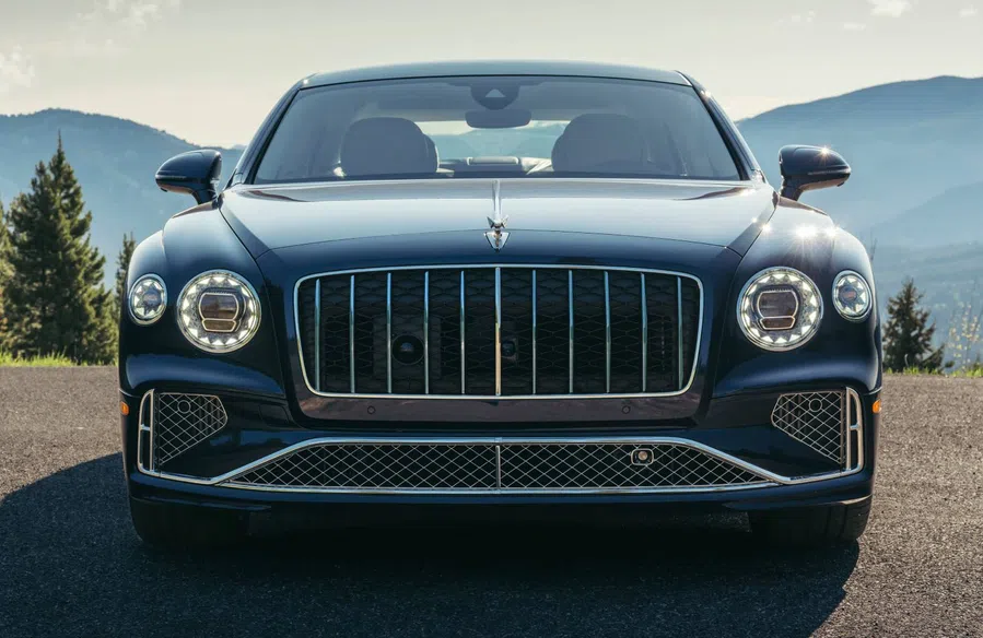 Oud vs. Nieuw: Bentley Flying Spur