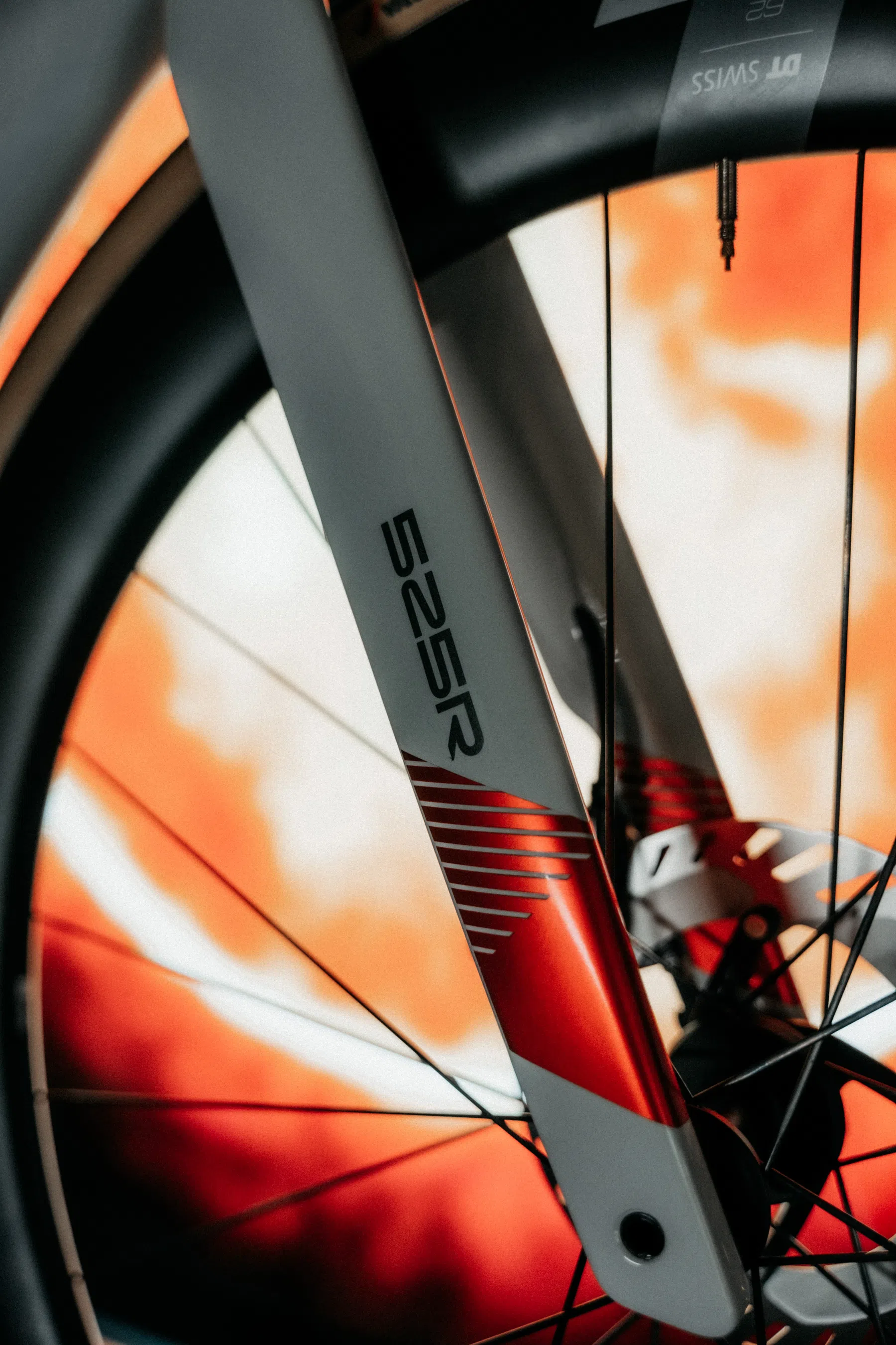 Eddy Merckx lanceert 525R: Aeroracer met "gedurfde" nieuwe geometrie?