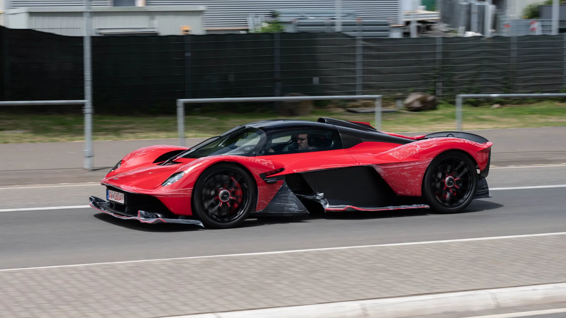 Aston Martin Valkyrie Spider