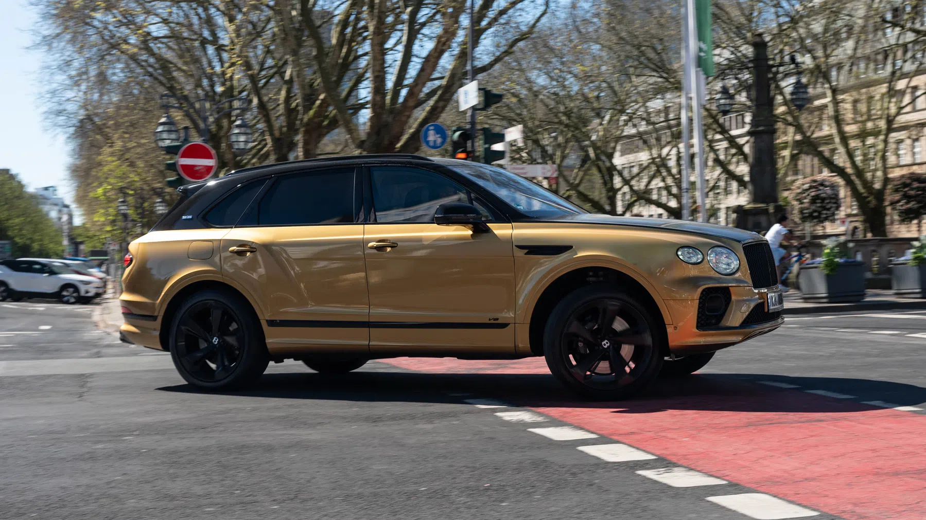 Bentley Bentayga V8 2021 First Edition
