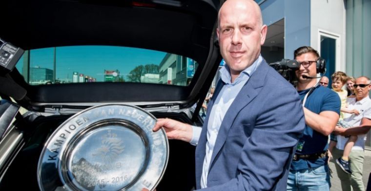 'KNVB op zoek naar nieuwe directeur: Jaakke en Gerbrands helpen mee'