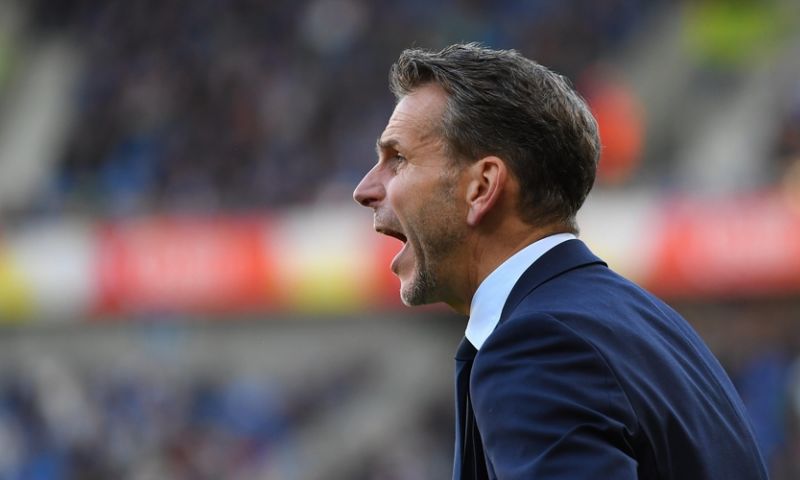 Stuivenberg onder vuur: "Weet je wat hij moet doen? Ze leren voetballen"