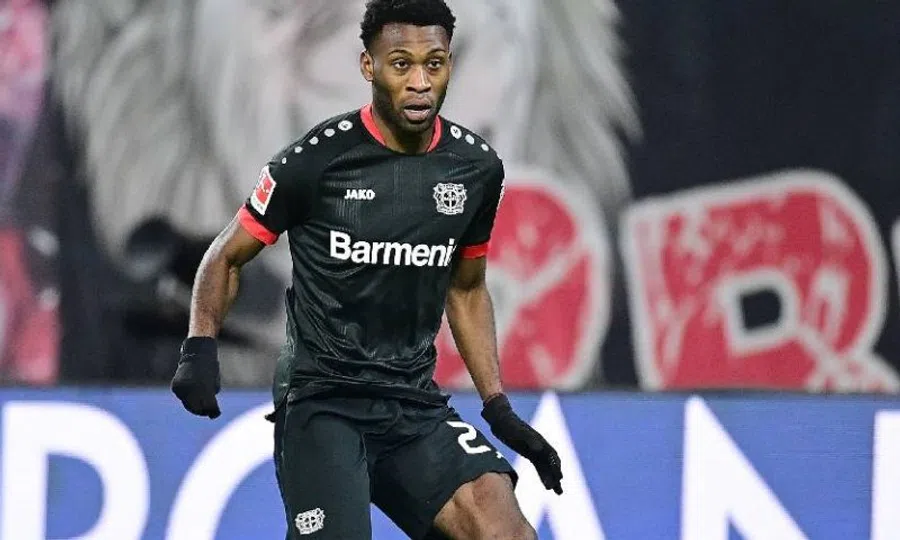 Fosu-Mensah krijgt dramatisch nieuws en ziet EK-droom in rook opgaan