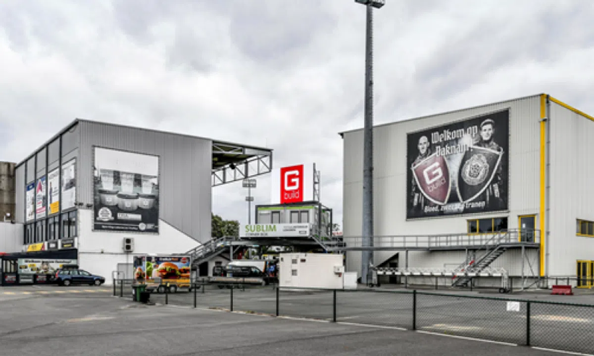OFFICIEEL: Lokeren-Temse haalt oude bekende weg bij Waasland-Beveren OFFICIEEL: Lokeren-Temse haalt oude bekende weg bij Waasland-Beveren