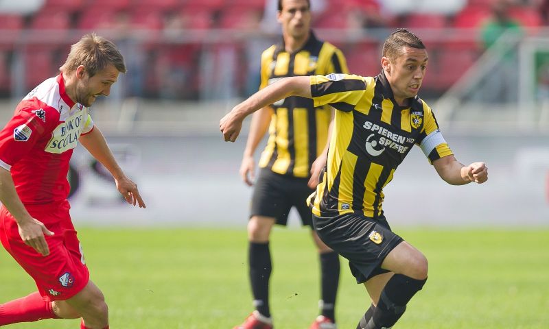 'Als ik Overmars was zou ik Ihattaren direct van PSV naar Ajax halen'