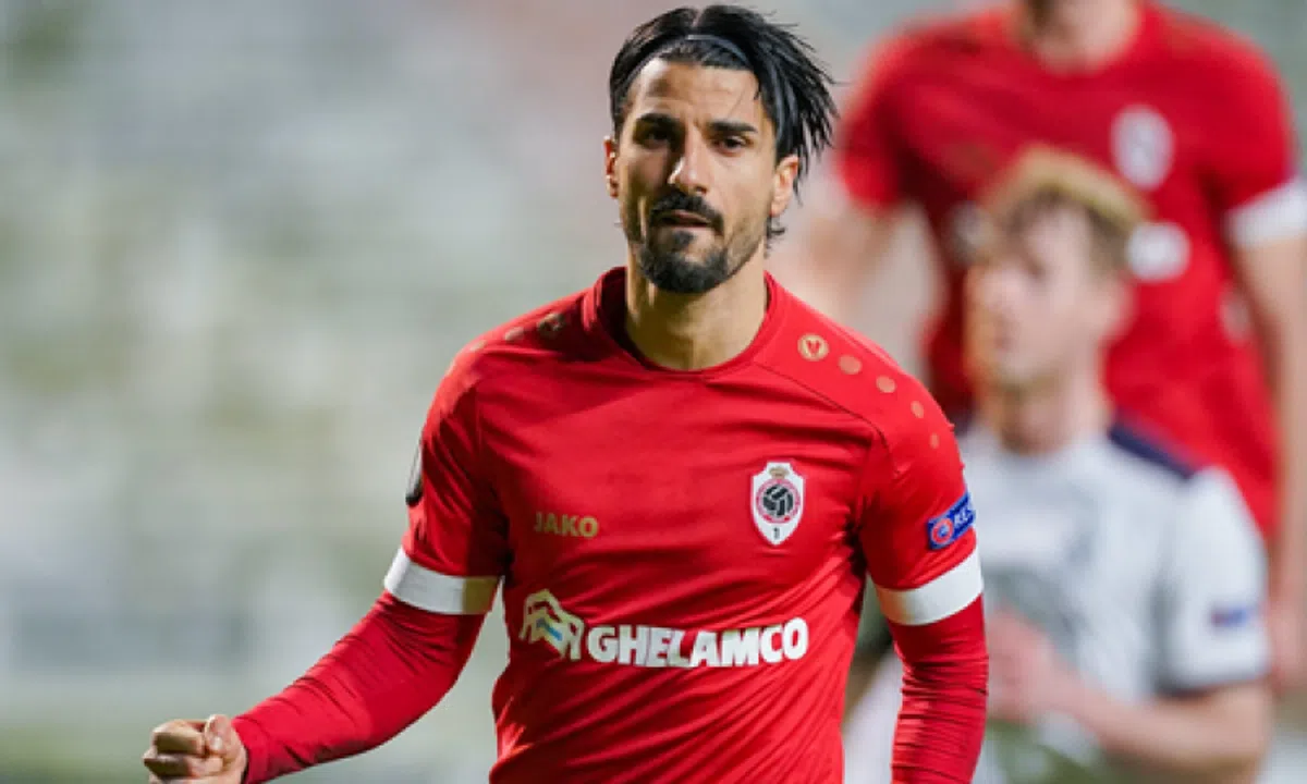 OFFICIEEL: Gouden Schoen Refaelov wisselt Royal Antwerp FC voor RSC ...