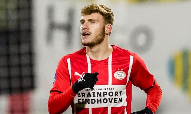 Vertessen knalt: "Word bij PSV al vergeleken met Dries Mertens, dat ...
