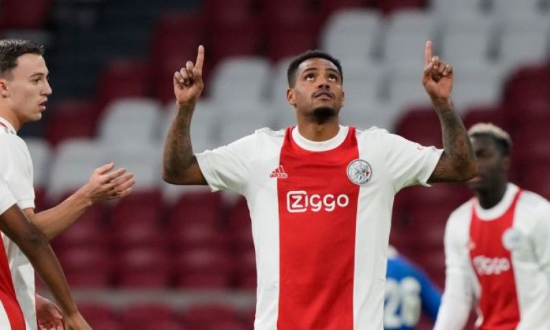 Overbodige Ajax-spits Danilo in Hull en omstreken gelinkt aan ...