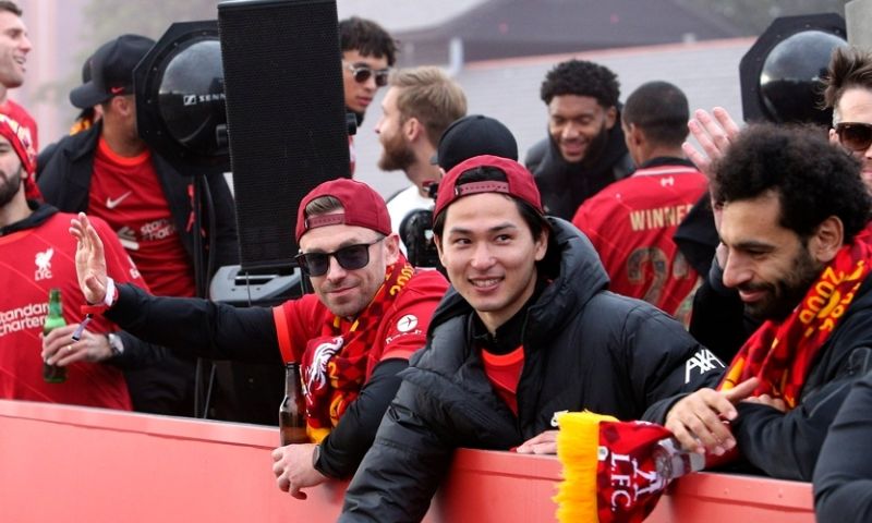 'Eerste Japanse Liverpool-speler ooit is voor zeventien miljoen euro op ...