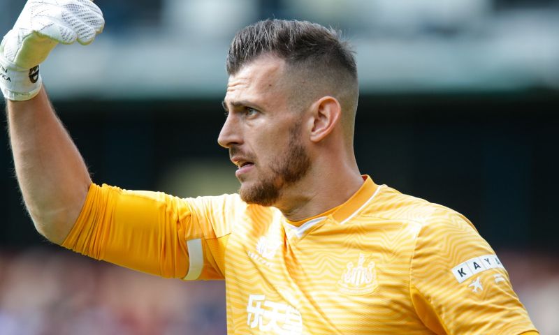 Trapp zegt Manchester United af, 'Ten Hag aast nu op Newcastle-doelman' Trapp zegt Manchester United af, 'Ten Hag aast nu op Newcastle-doelman'