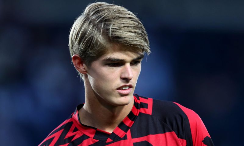 OPSTELLING: De Ketelaere enige Belg in de basis tijdens AC Milan - Inter