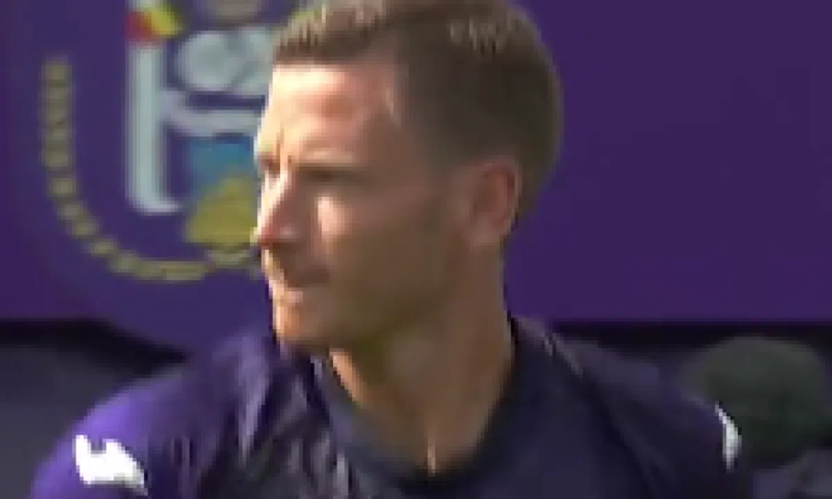 Vertonghen na negentien jaar terug: Belg maakt zijn debuut bij Anderlecht