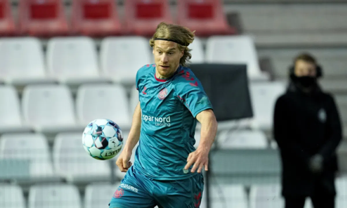Carrière Van Weert krijgt enorme boost: 'Bij zo'n topclub spelen maakt ...