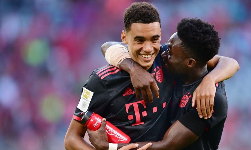 LIVE-discussie: vijf Bayern-spelers bij Duitsland, bijzondere ...