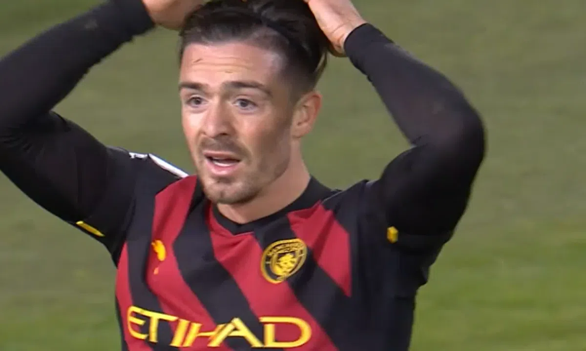 Moeilijker om te missen dan te scoren: Grealish van 117 miljoen mist ...