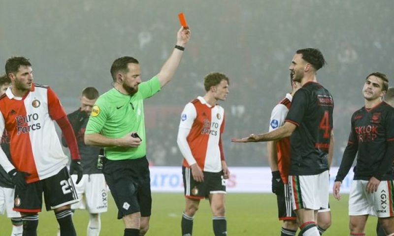 Omstreden rode kaart NEC tegen Feyenoord wordt geseponeerd