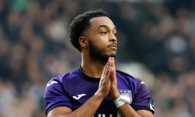 Moeder van Sardella (Anderlecht) getuigt: “Heeft ware niveau nog niet ...