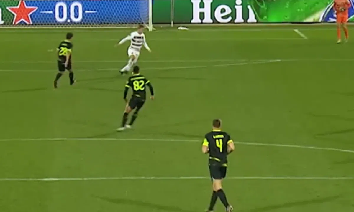 GOAL: Gartenmann kan wel door de grond zaken, heel pijnlijk eigen doelpunt