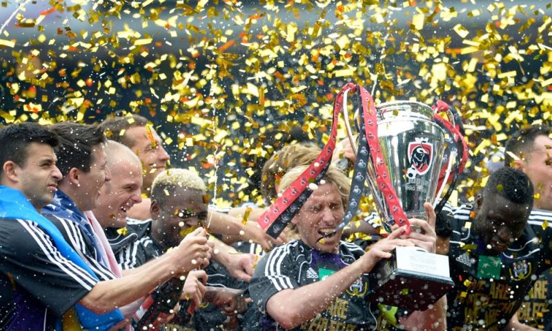 Play-Off 1 deelnames: records voor RSCA & Brugge, Lokeren, KVO & Union ...