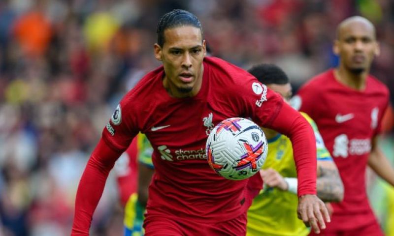 Van Dijk ziet rol in 'nieuw' Liverpool: 'Neem aan dat ze me belangrijk ...