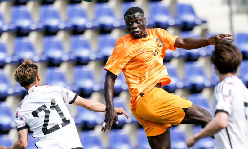 Mathijssen: 'Met Brobbey en Openda in de spits speel je toch gewoon ...