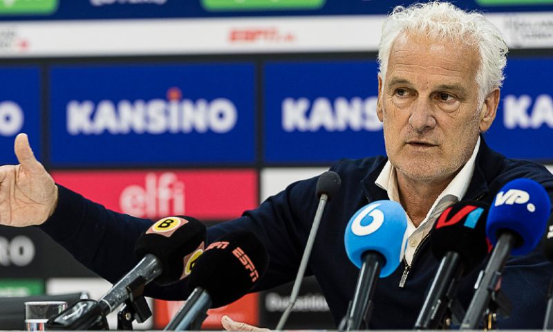'Fred Rutten neemt besluit en gaat definitief weg bij PSV'