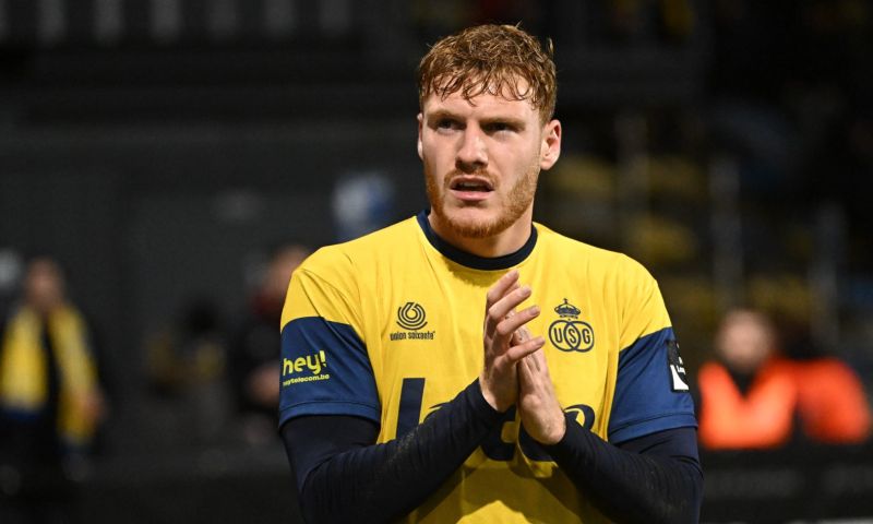 Geen transfer? 'Vertessen wil kans grijpen in voorbereiding van PSV'