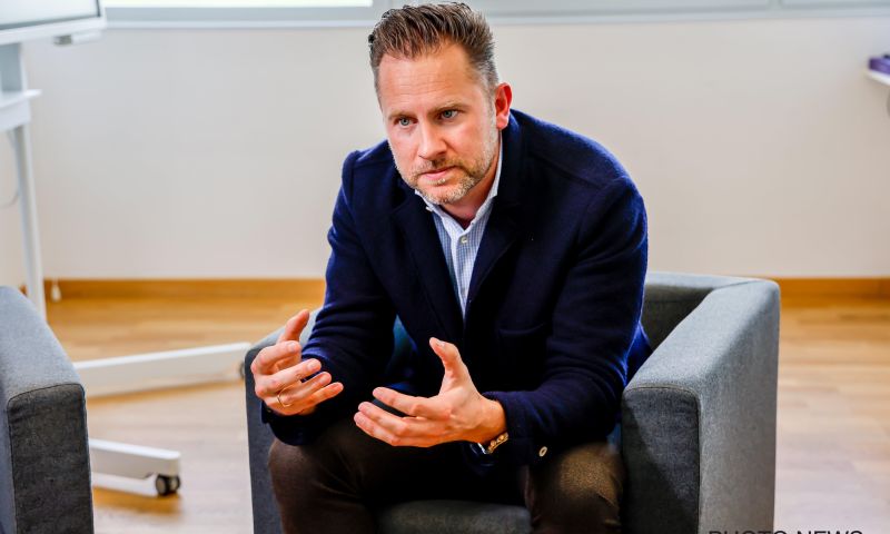 Fredberg over Delcroix van RSCA naar Burnley: “Op meer speeltijd kunnen ...