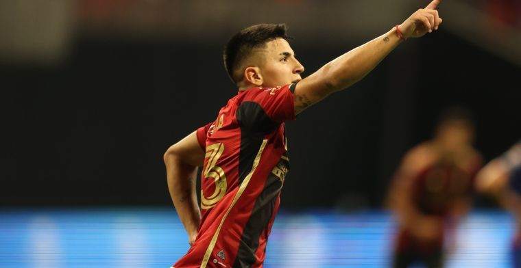 Lof voor Ajax-doelwit: 'Almada is fantastisch, nu kost hij 25 miljoen'