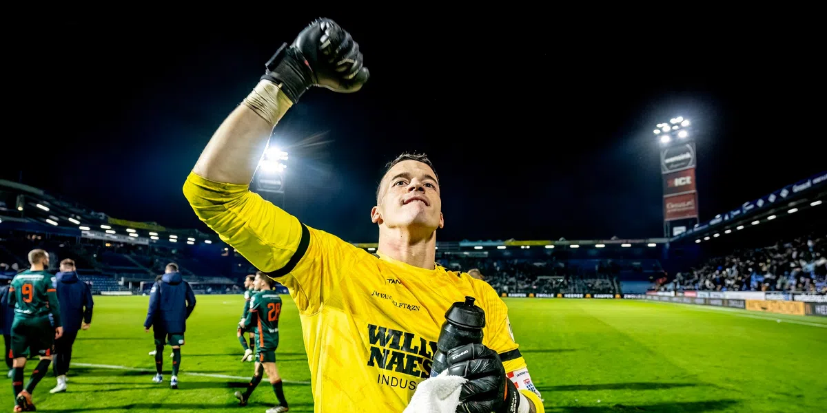 Cruciale Vaessen omhelst: 'Ze zijn gewoon zo blij dat ik weer terug ben'