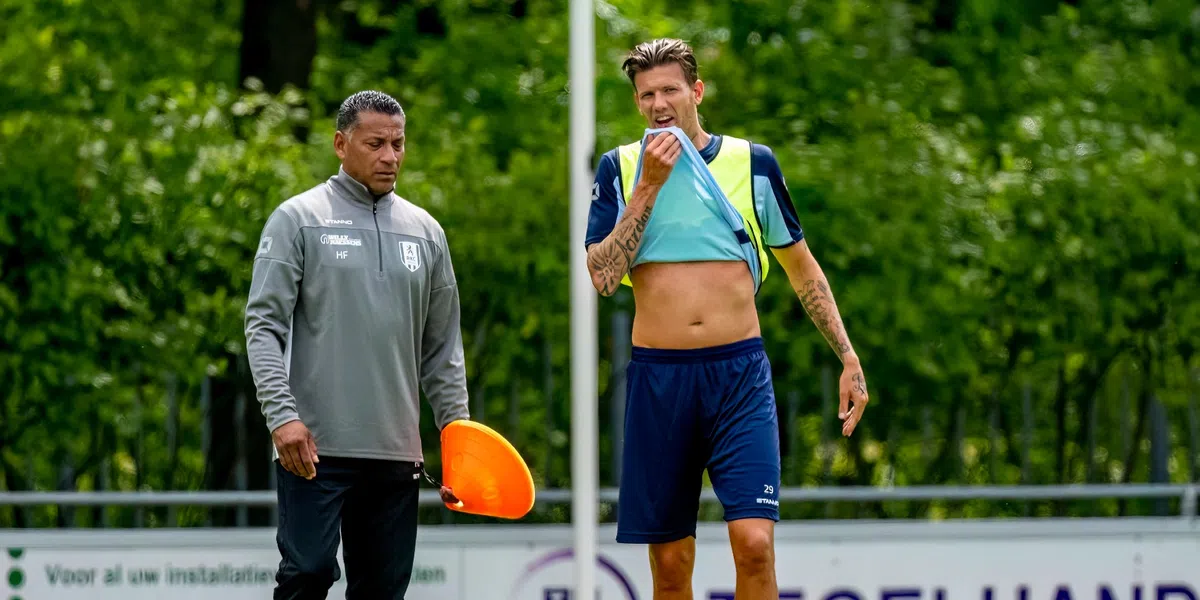 LIVE: RKC geeft comfortabele voorsprong uit handen tegen Excelsior (gesloten)