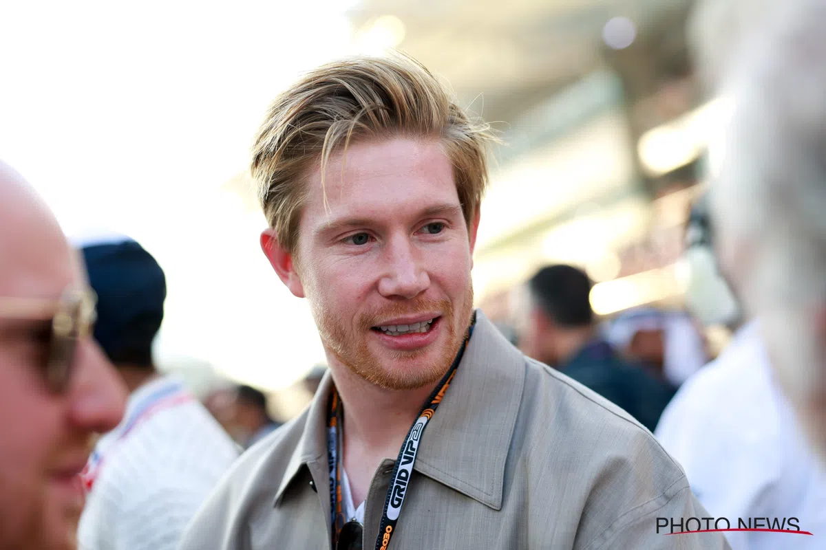 KDB is back! De Bruyne krijgt warm welkom op training Man City