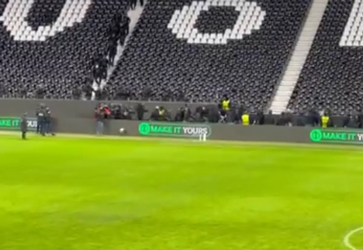 Bestorming Union SG-vak: Frankfurt-hooligans probeerden uitvak binnen ...
