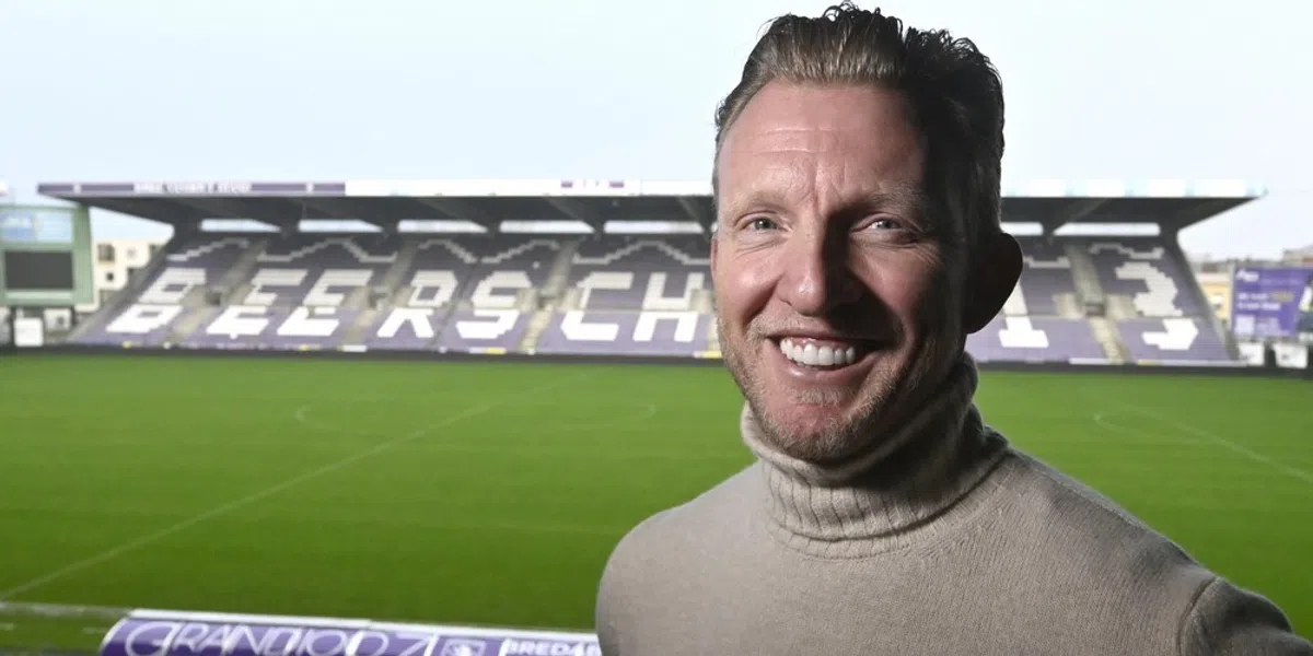 'Geen afscheid van Kuyt, Nederlander blijft bij Beerschot na lucratieve ...