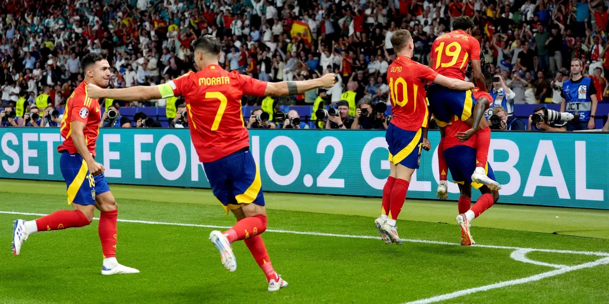 Spanje wint finale van Engeland en is de verdiende kampioen van het EK