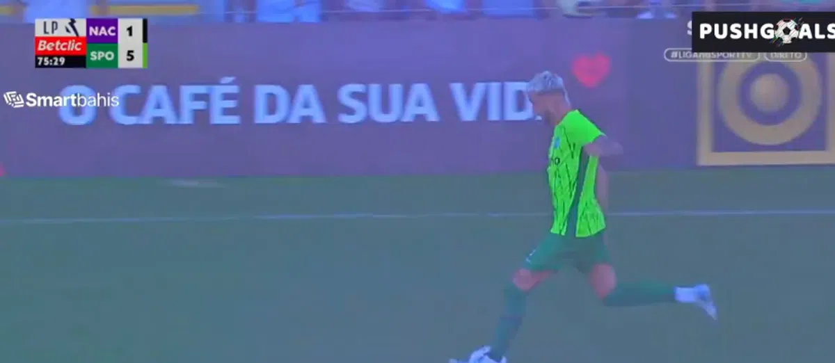 GOAL: Debast laat zich meteen zien bij Sporting CP met bijzonder knappe ...