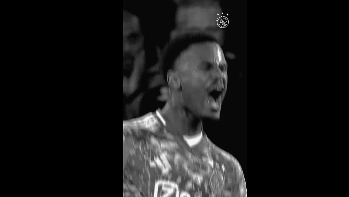 Ajax deelt overwinningspost op X: 'Kan me niet schelen, laat ze maar ...