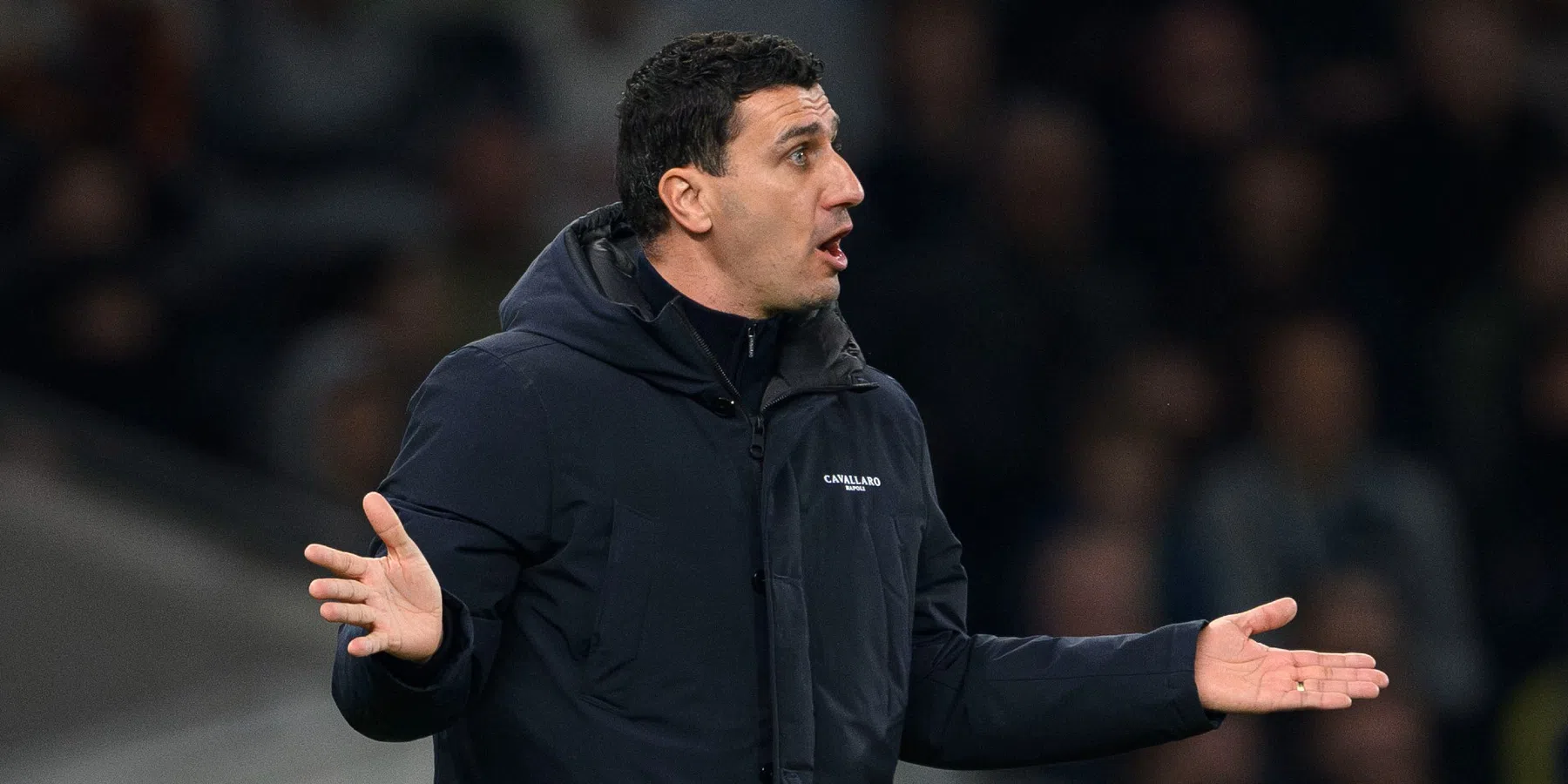 AZ laat zekere overwinning uit handen glippen en moet genoegen nemen met punt