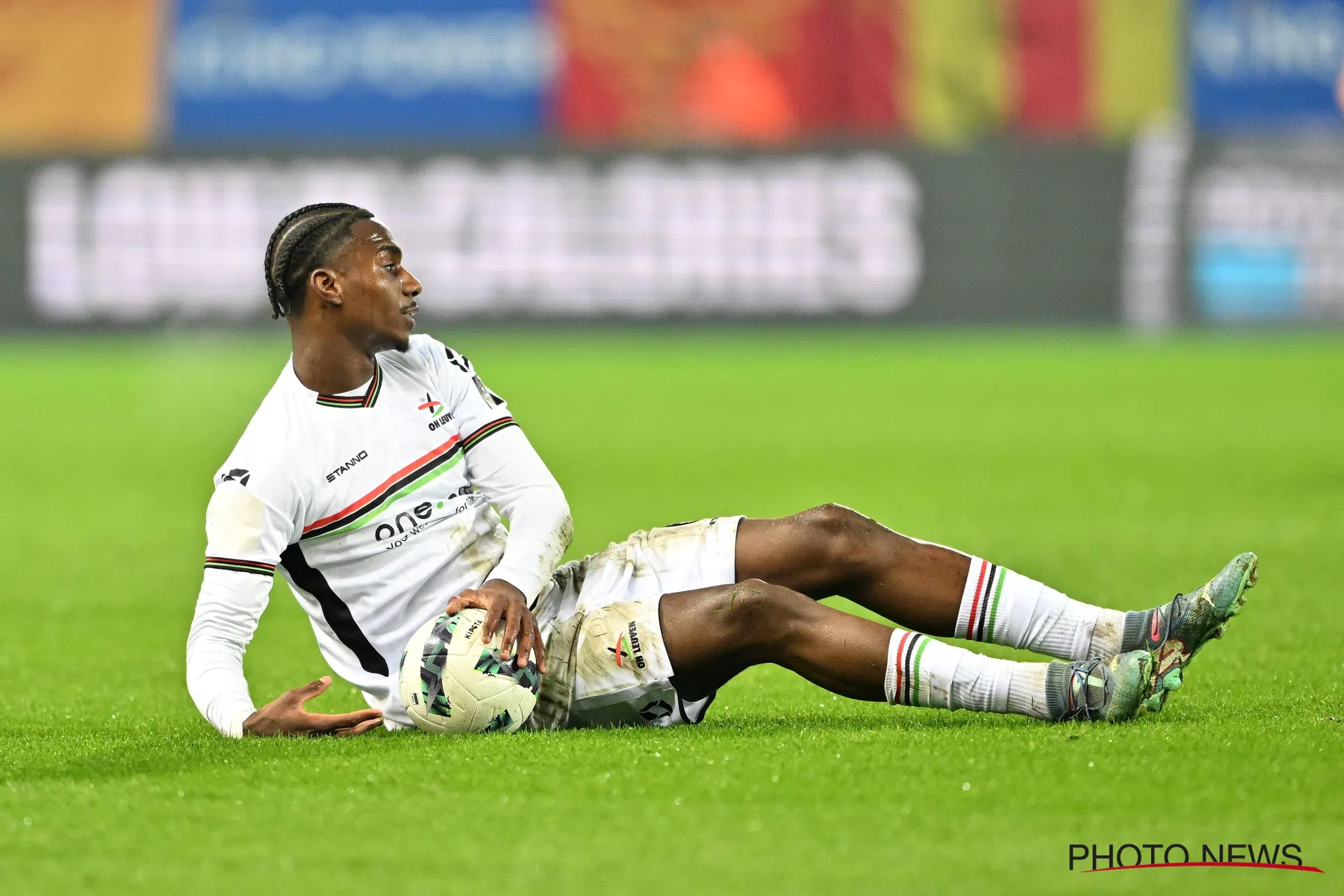Ezechiel Banzuzi kiest niet voor Club Brugge of PSV