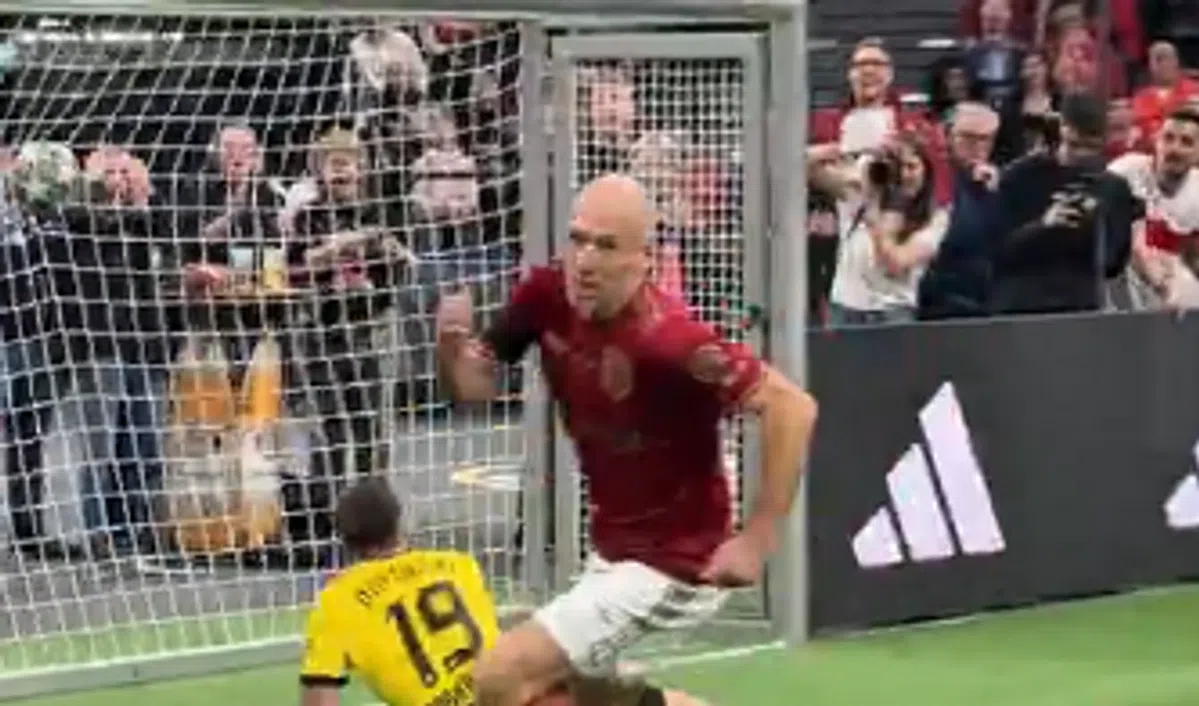 Genieten: Robben biedt fans prachtig déjà vu bij Beckenbauer Cup