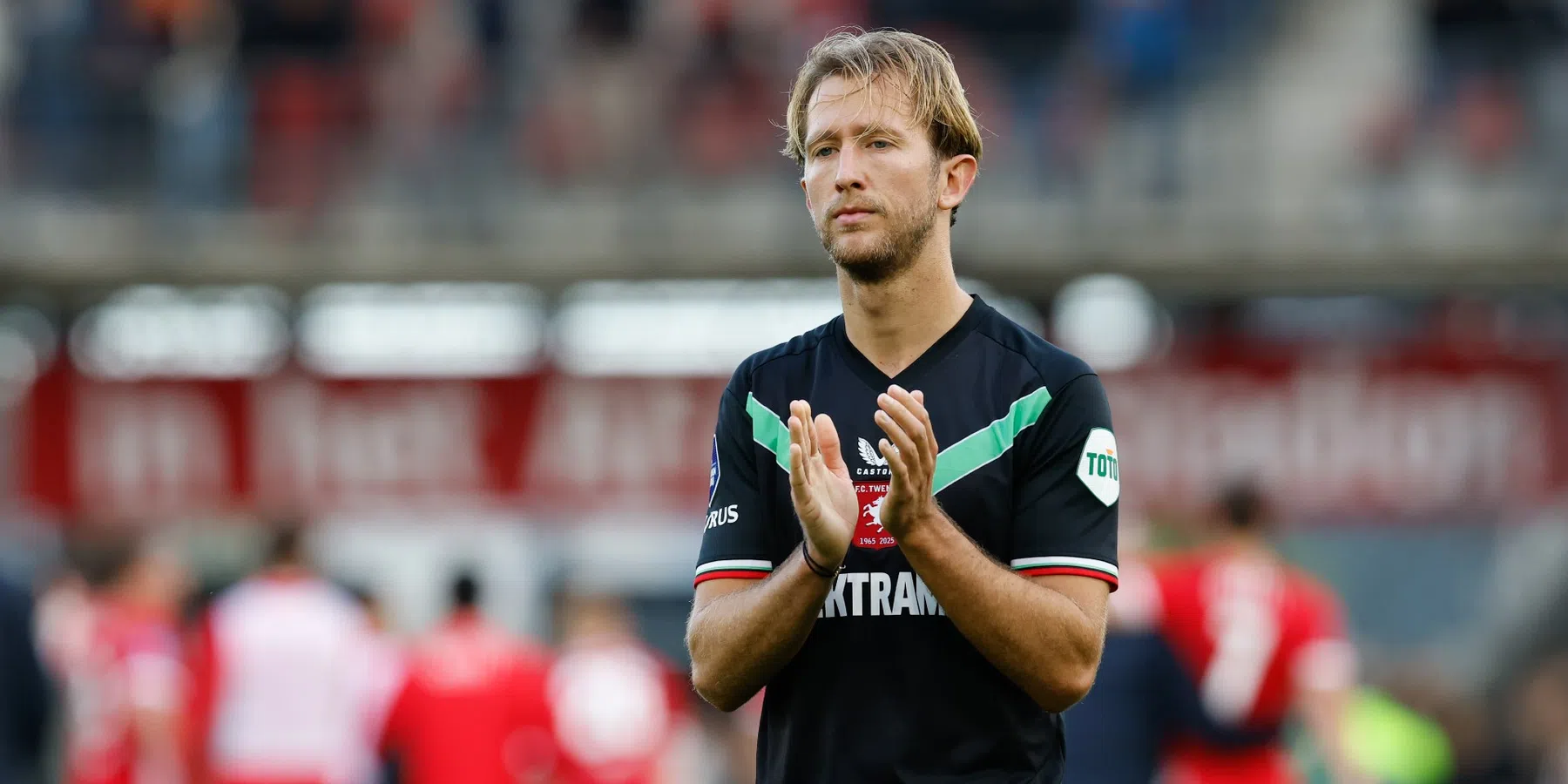 FC Twente neemt alsnog afscheid van Vlap: 'Niet idee dat hij wilde verlengen'