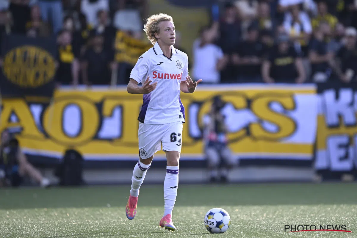 Anderlecht-icoon neemt het op voor gebeten hond Vroninks: "Niet enkel ...