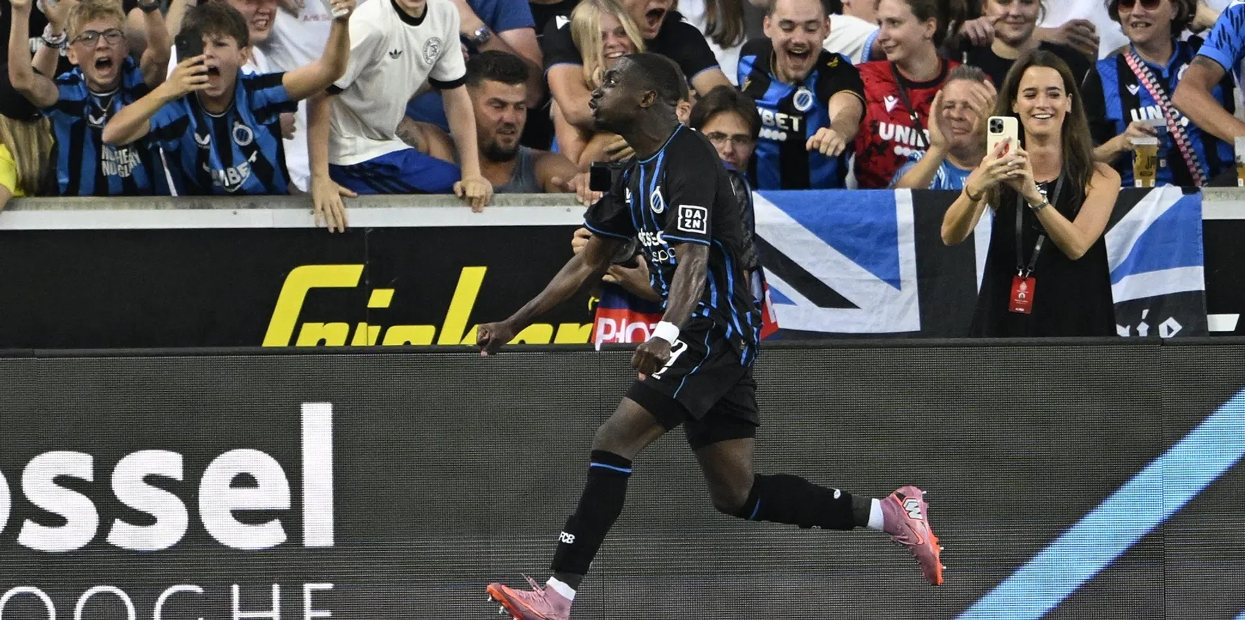 Nieuw hoofdstuk na vertrek bij Ajax: 'In Nederland leek niemand in hem ...