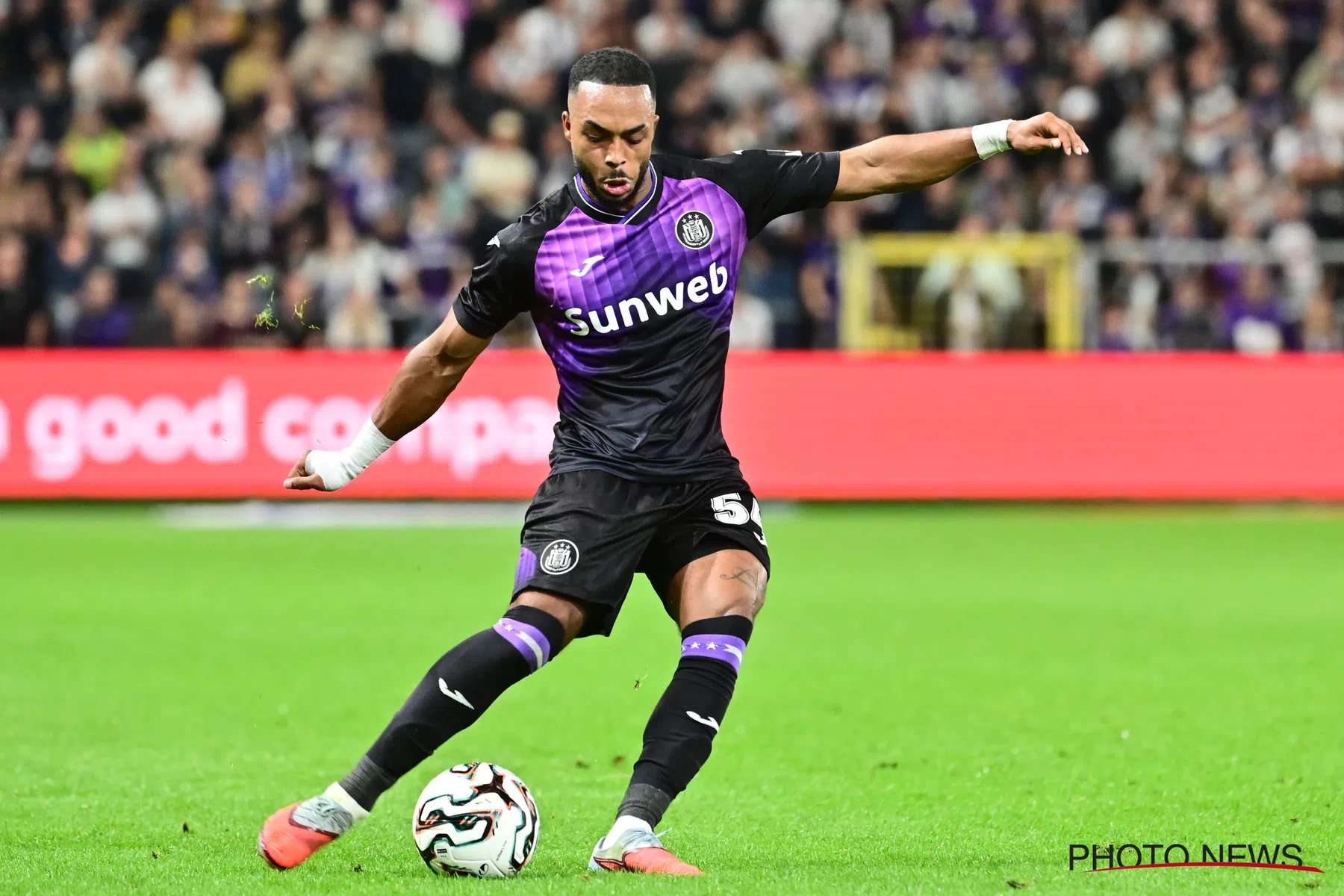 Sardella werd in het verleden uitgefloten door fans van RSC Anderlecht