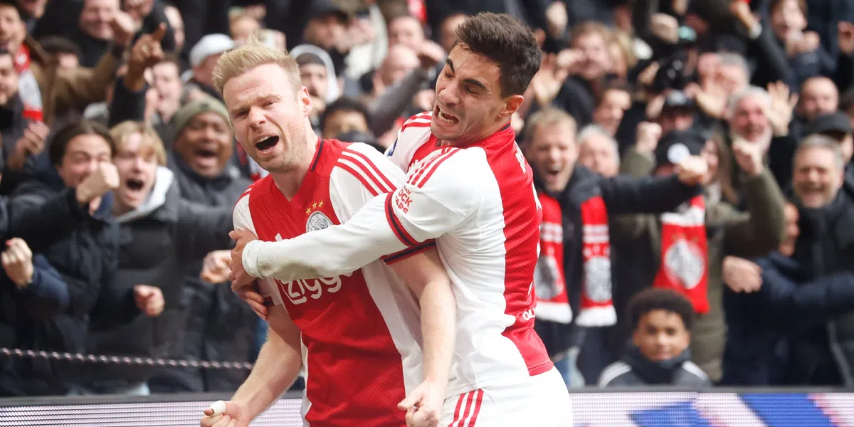 Ajax op rapport na duel met Feyenoord