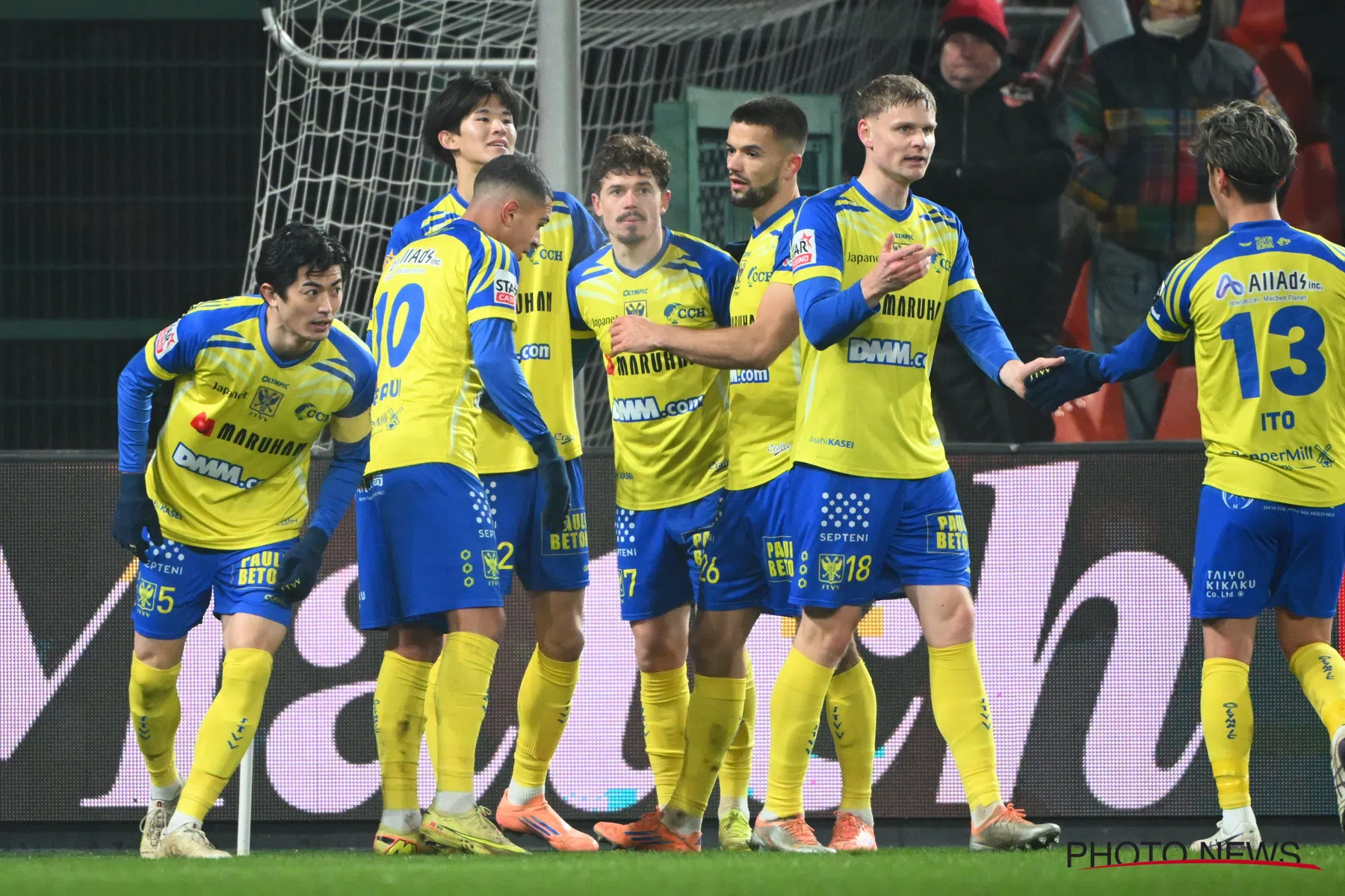 STVV toont zich trots tijdens JPL-winterstop: ‘Kanaries, fiere Kanaries’