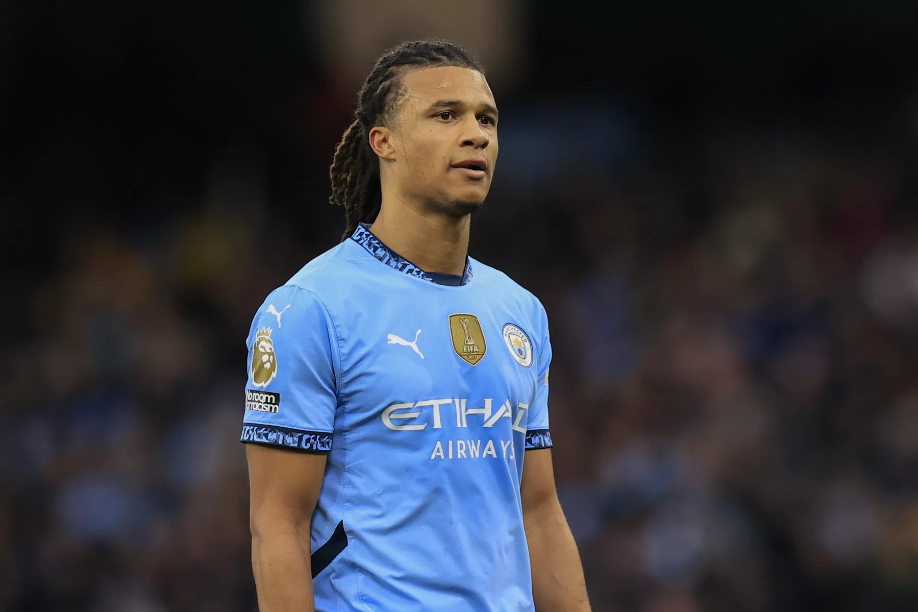 Nathan Aké bij Man City naast interesse van AC Milan ook van FC Barcelona
